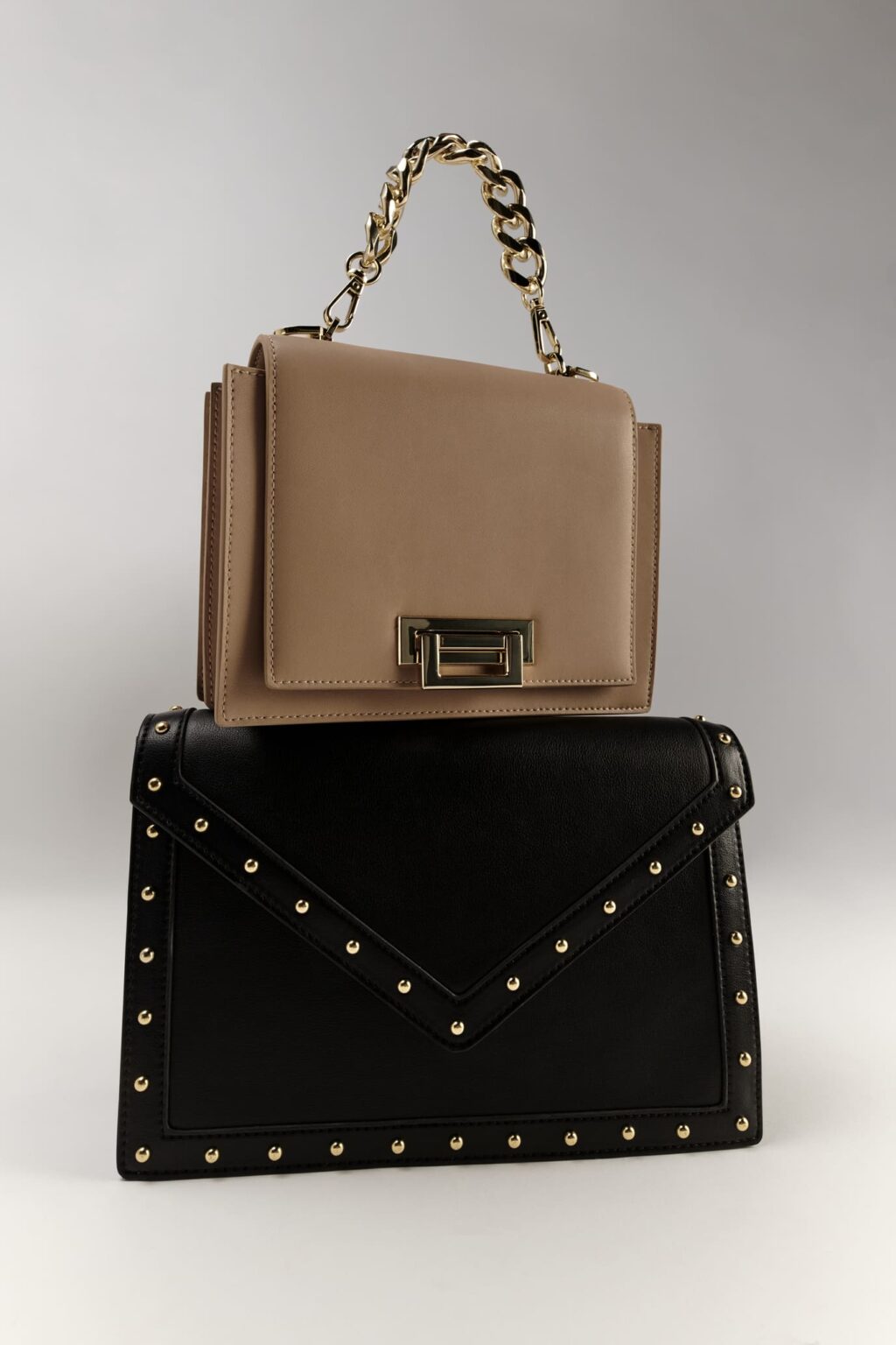 Budowa buta. Poznaj buty od cholewki!