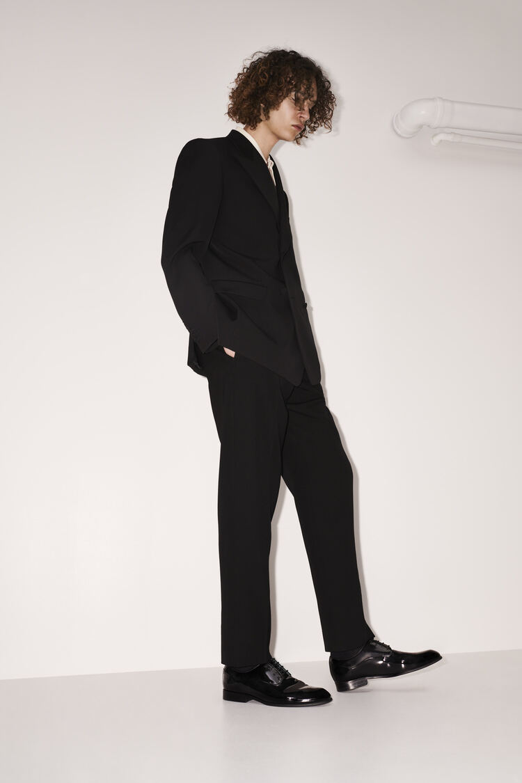 Ce să porți la o nuntă ca bărbat - Ghidul vestimentar - CCC Fashion blog